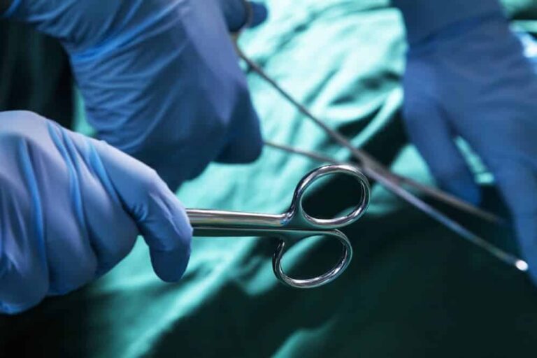 Personas Aptas Para Operaciones De Cirugía Estética | FB